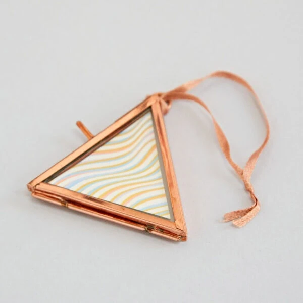 Alia Mini Triangular Hanging Photo Frame | Paper High