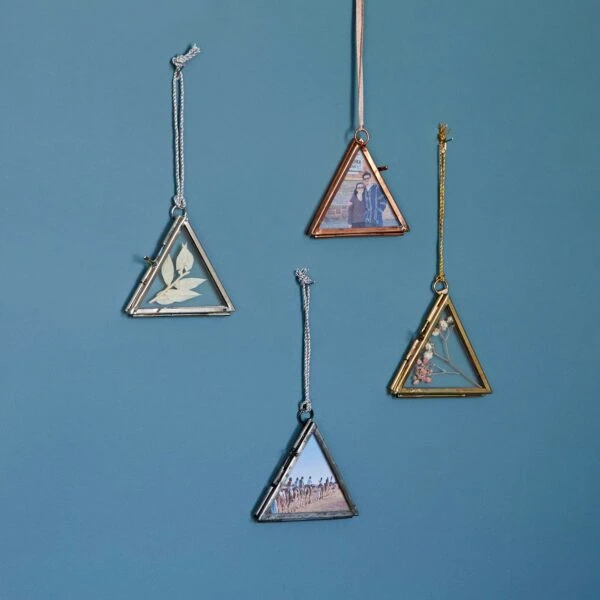 Alia Mini Triangular Hanging Photo Frame | Paper High