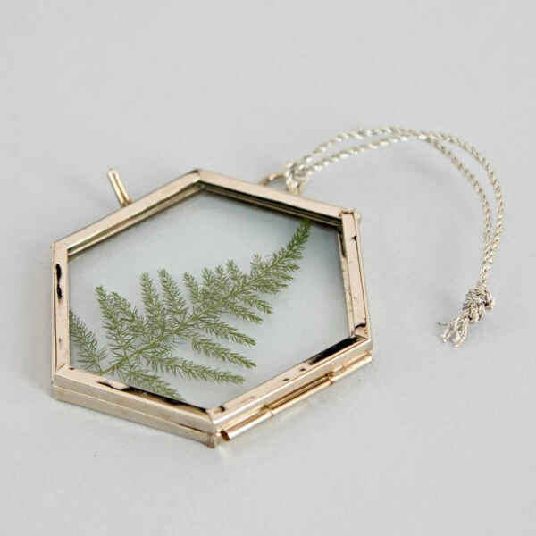 Alia Mini Hexagon Hanging Photo Frame | Paper High